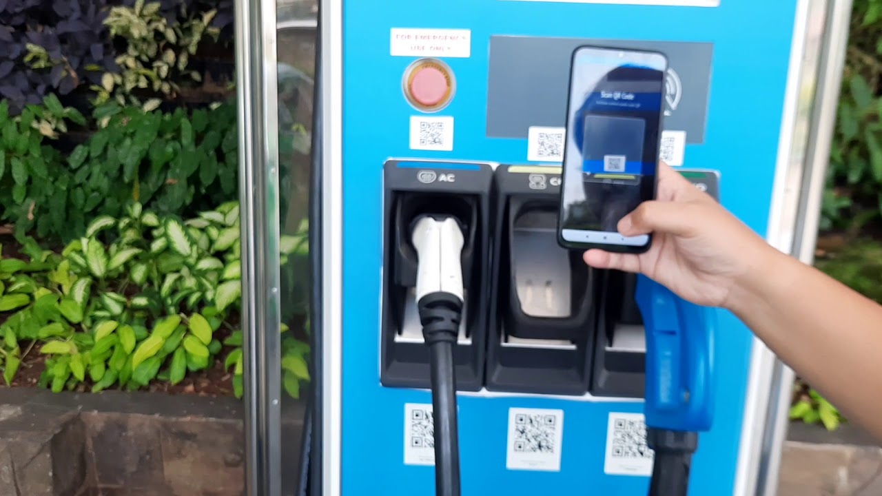 Tutorial Charging EV dengan SPKLU PLN melalui aplikasi Charge.in - YouTube
