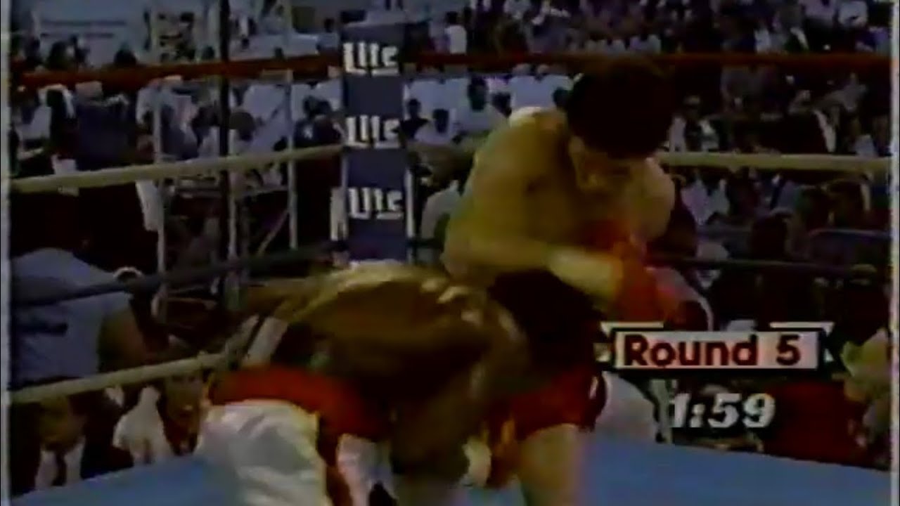 Julio Cesar Chavez VS Dwight Pratchett (FULL FIGHT) - YouTube