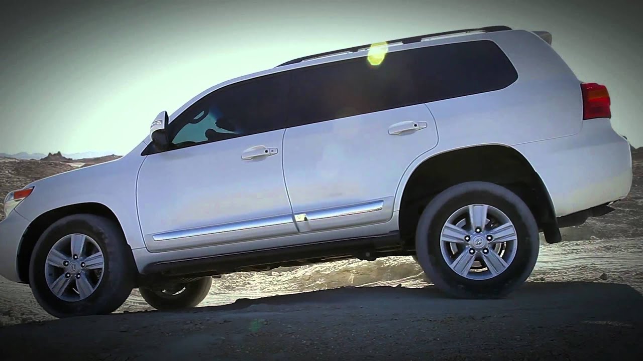 2013 Land Cruiser Crawl Control تويوتا لاندكروزر ٢٠١٣ نظام الزحف - YouTube