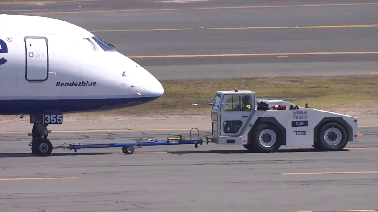 Spring Plane Spotting at Boston - YouTube