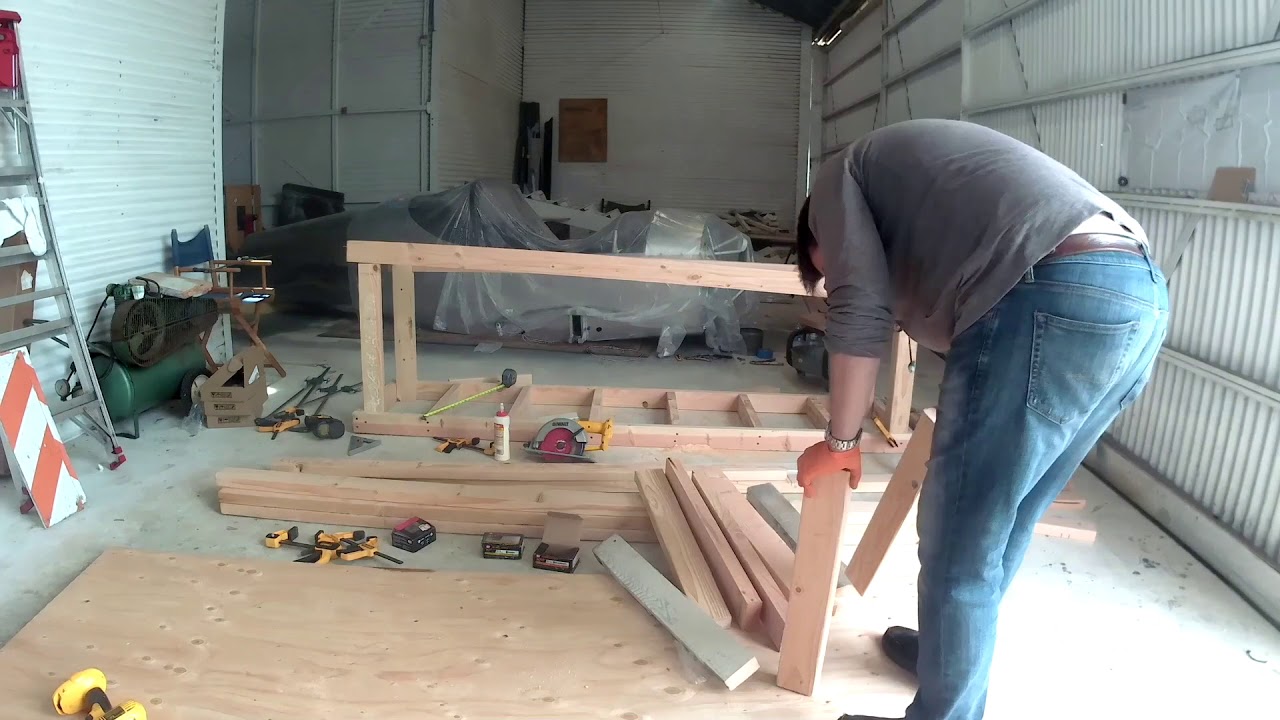 RV-14 New Hangar Benches - YouTube
