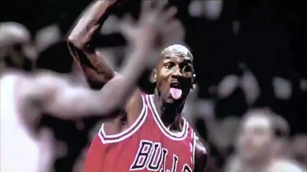 "Space Jam" Opening Title Sequence (1996) - YouTube