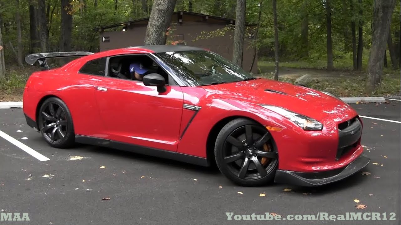 Stunning Nissan GTR R35 W/ Mods - YouTube