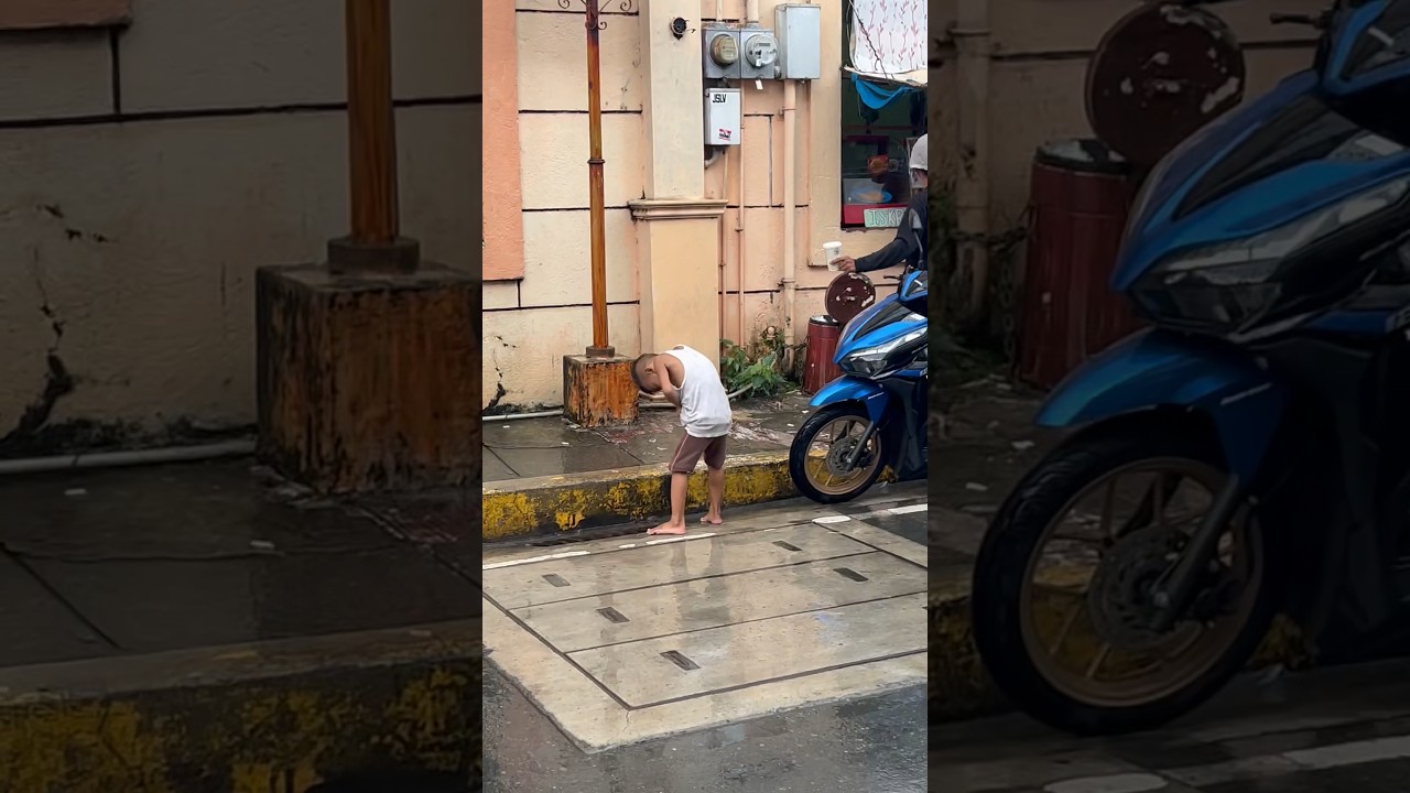 ΤΙ ΚΑΝΕΙ ΤΟ ΠΑΙΔΑΚΙ ; 😳 - YouTube