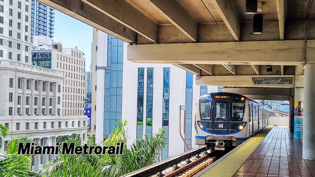 Miami-Dade Transit Metrorail, Green Line, Okeechobee to Dadeland South ...