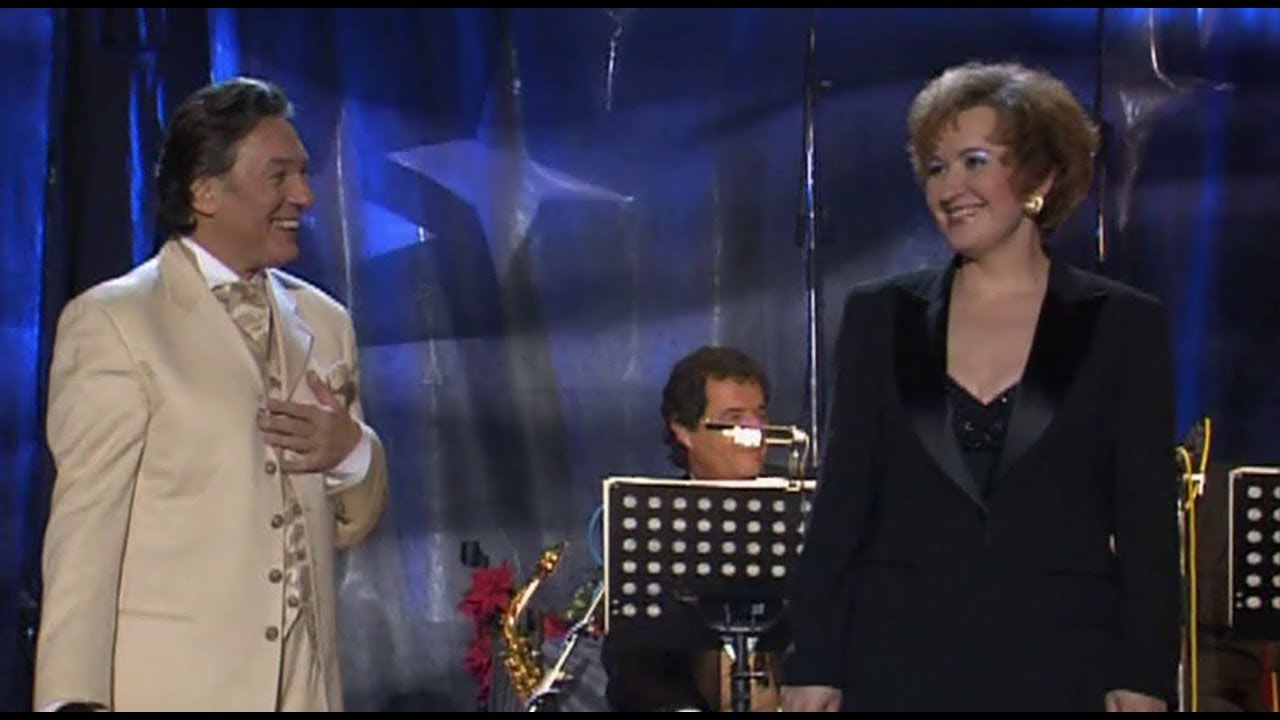 "Karel Gott a Eva Urbanová v Lucerně" (1998) live - YouTube