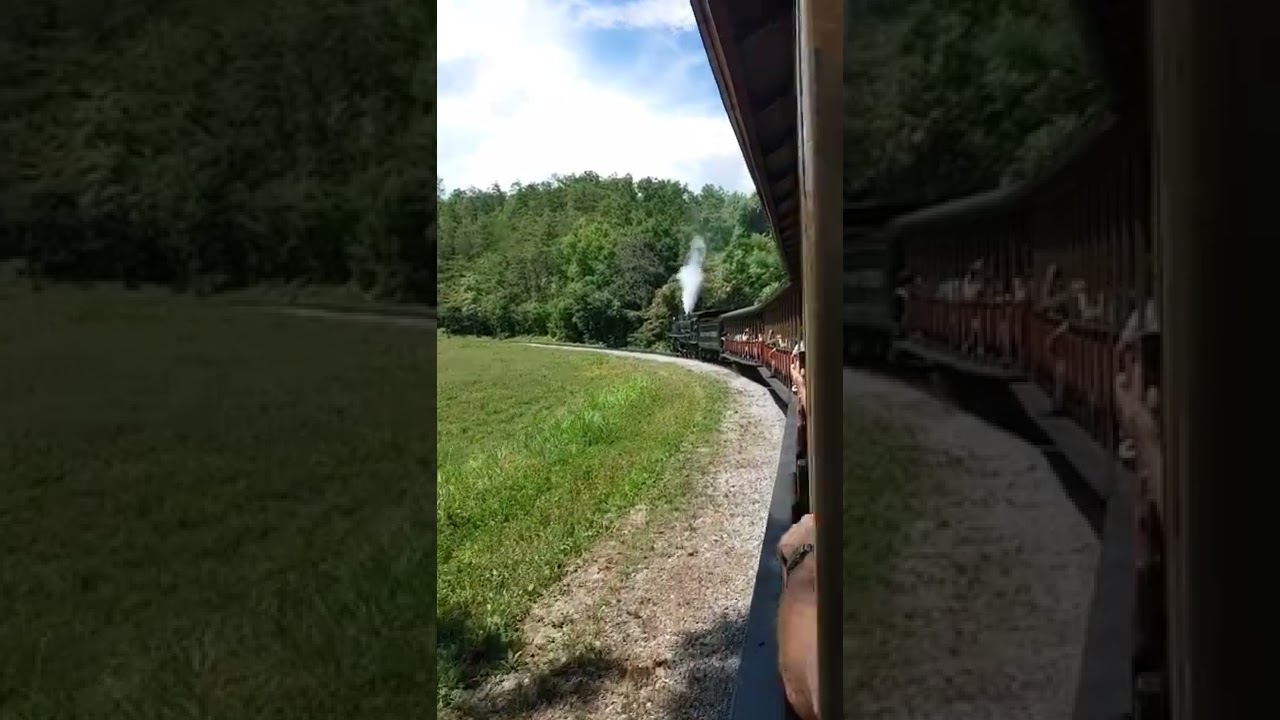 KLONDIKE KATIE ENGINE 192 Train Whistle Dollywood #shorts - YouTube