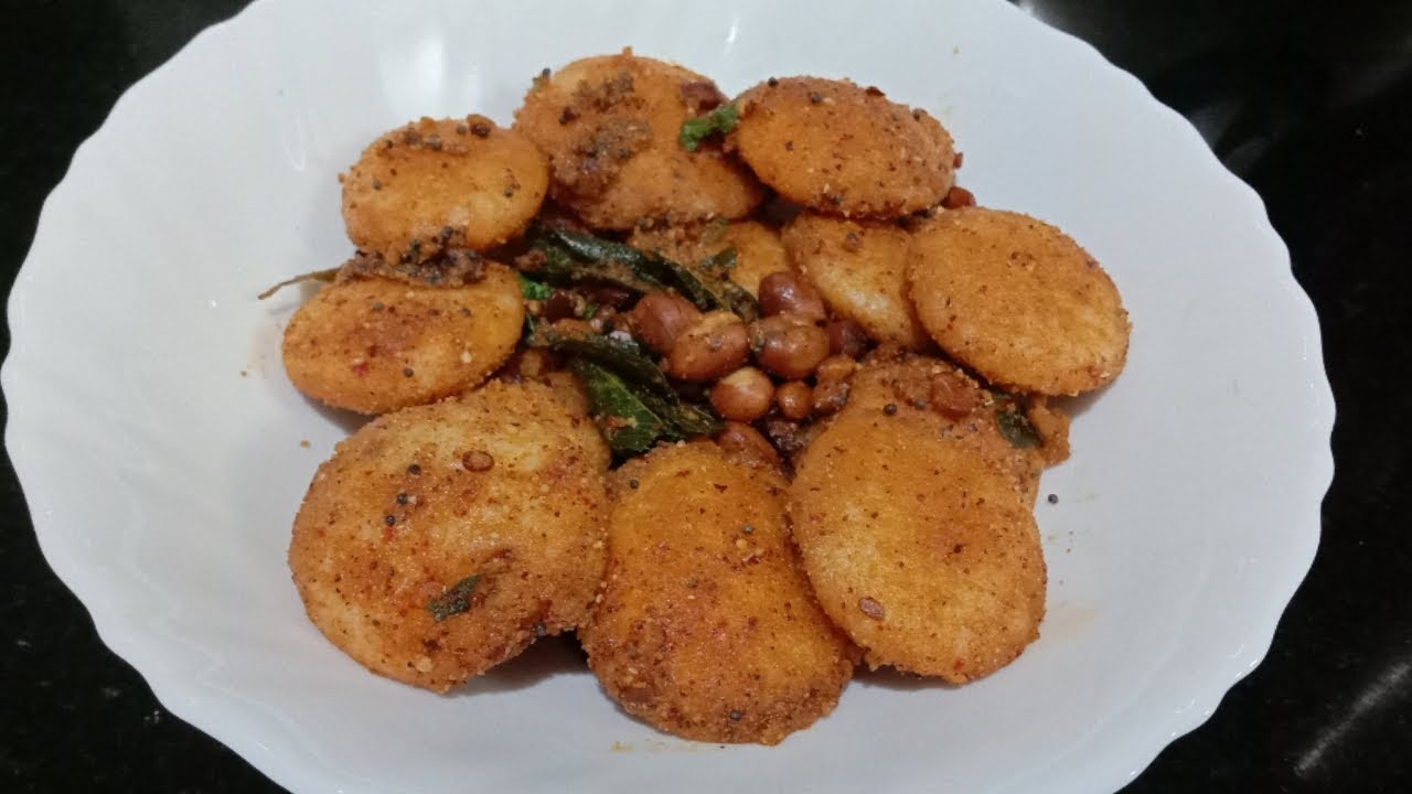 காரசாரமான மினி பொடி இட்லி | Mini Podi idly recipe in tamil - YouTube