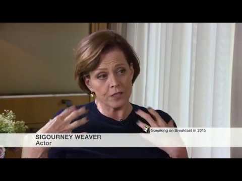 Sigourney Weaver Remembers John Hurt's Famous Alien Scene