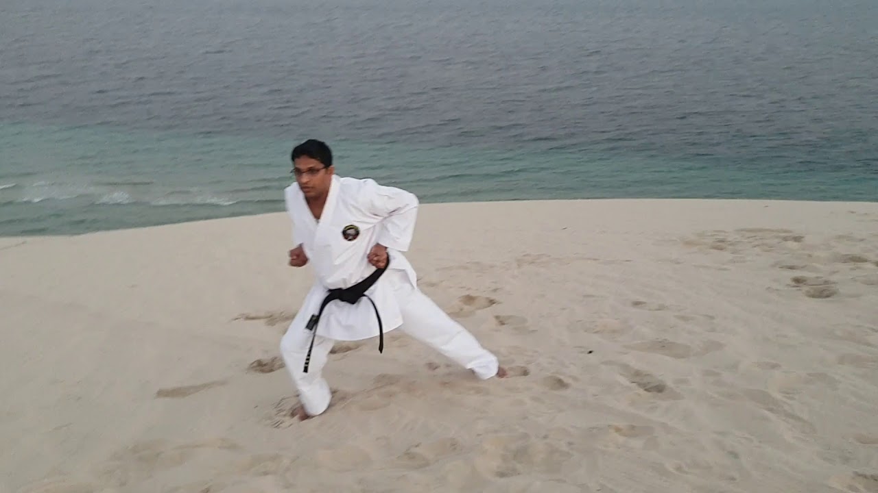 "Wankan Kata" shorin ryu style - YouTube