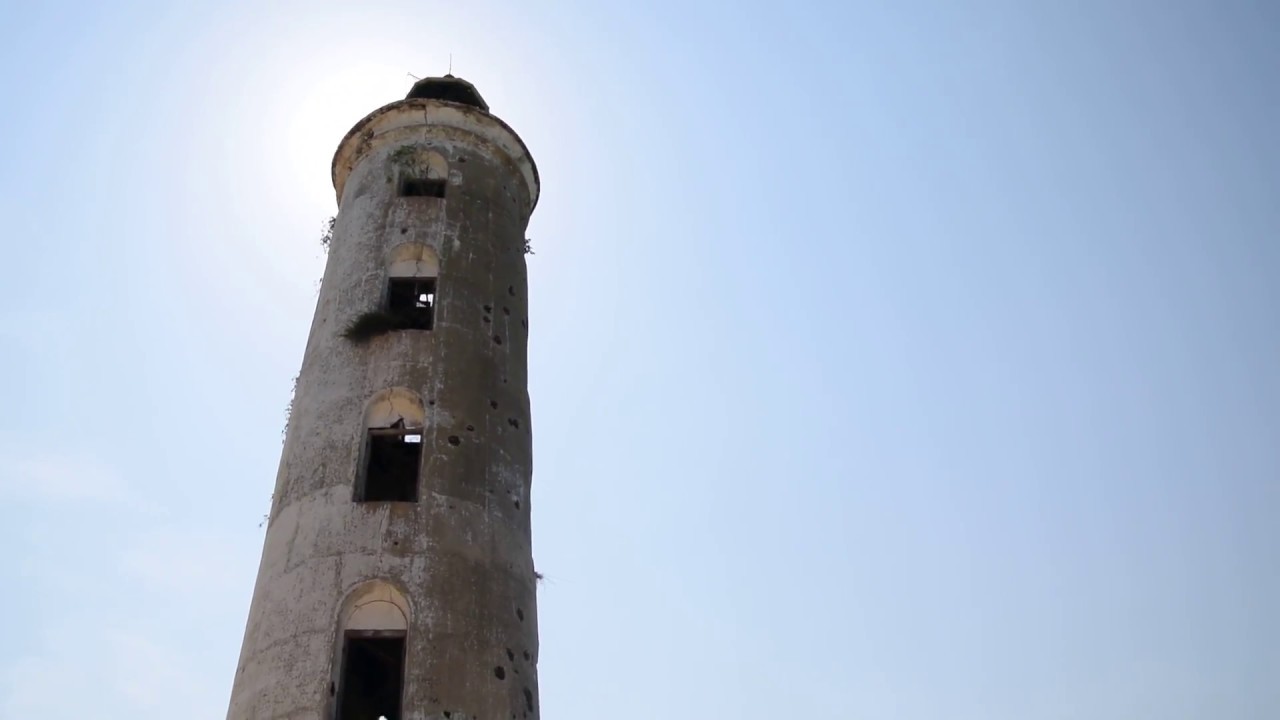 Sampur Foul Point Lighthouse - Trincomalee - YouTube