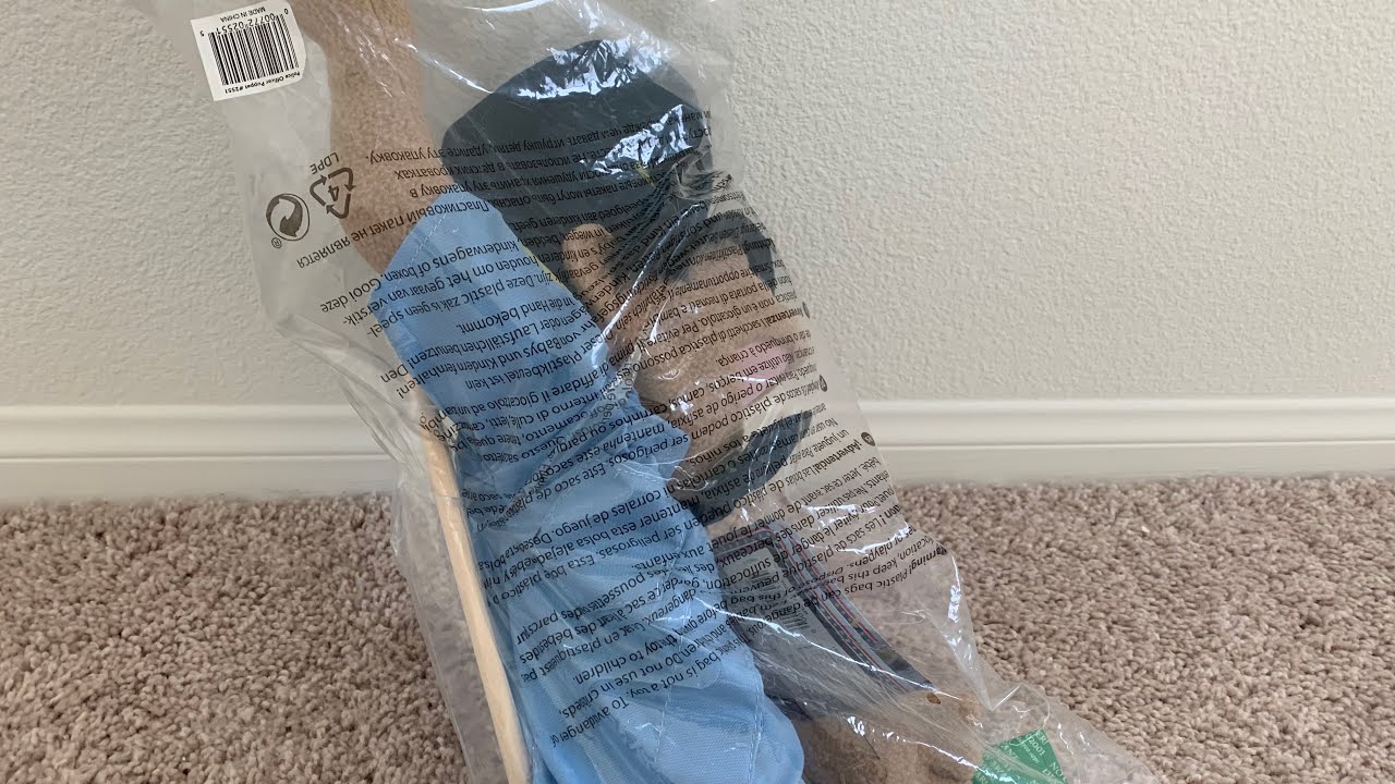 Unboxing a puppet - YouTube