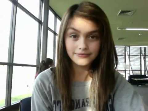 niña con talento divertido.flv