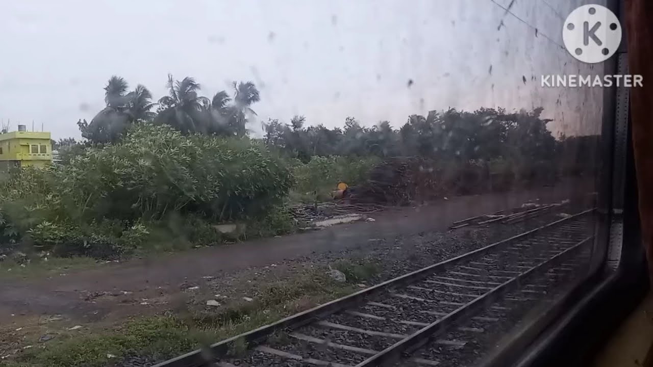 ICF coach track sounds from 3rd ac coach 12797 venkatadri express. 🎧 ...