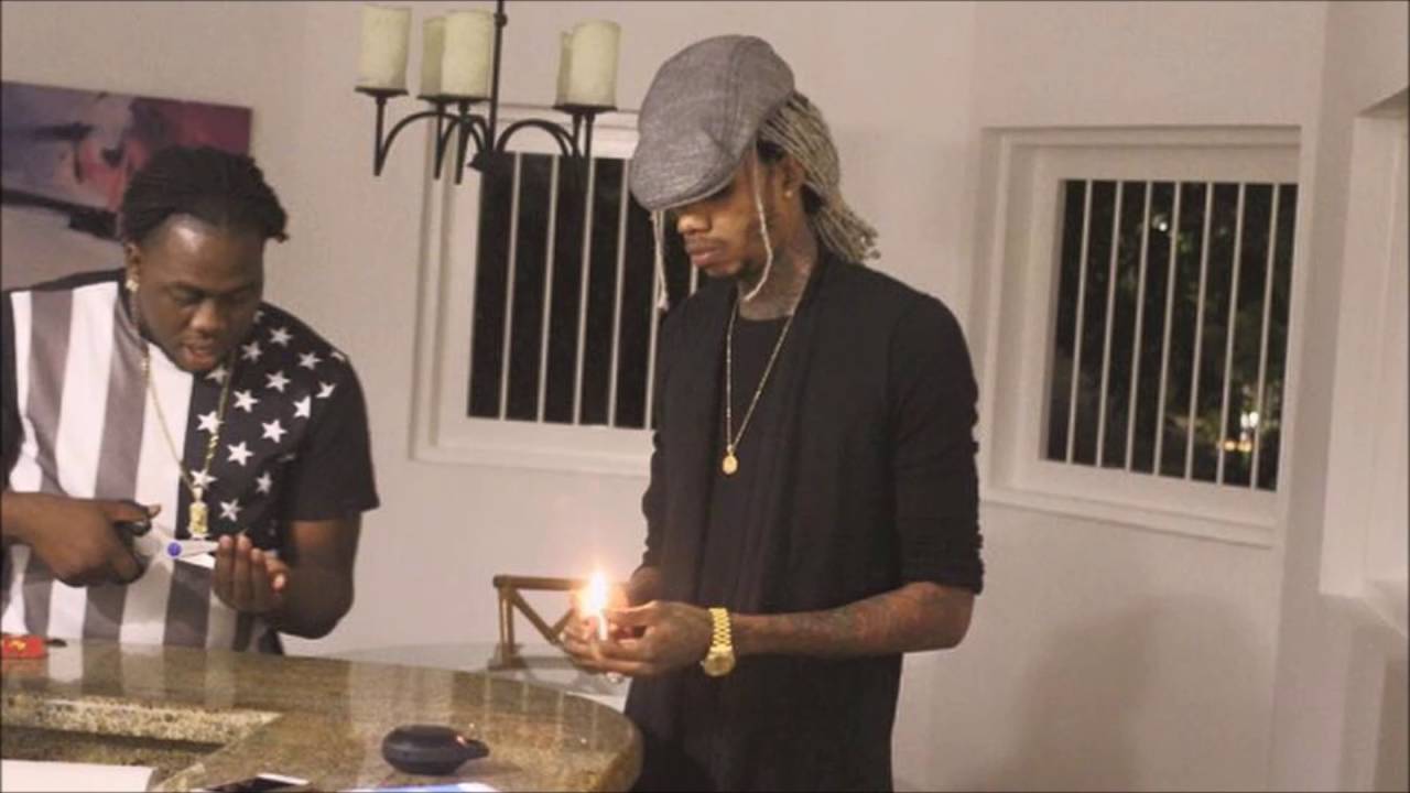 Alkaline - Spoil You (Raw) October 2016 - YouTube