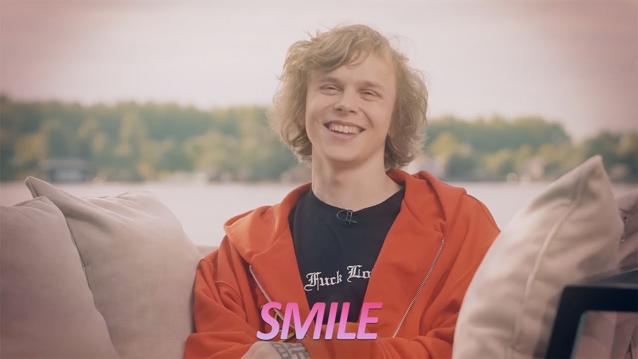 smile] (streamer edition) - YouTube