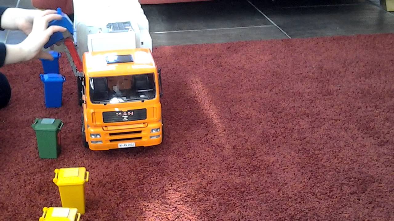 Bruder Side Loader Bin Lorry - YouTube