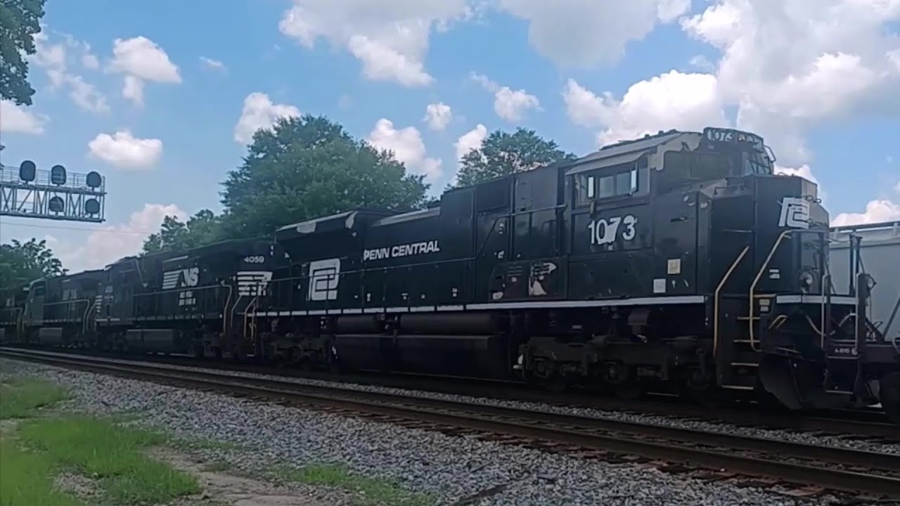4 Massive Leaders! Heritage PENN CENTRAL #1073 trailing NS #3605 - #27a /Amtrak Charger #335 ...