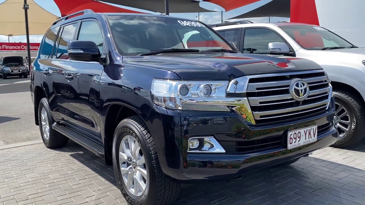 2018 Toyota Landcruiser VX 200 series - YouTube