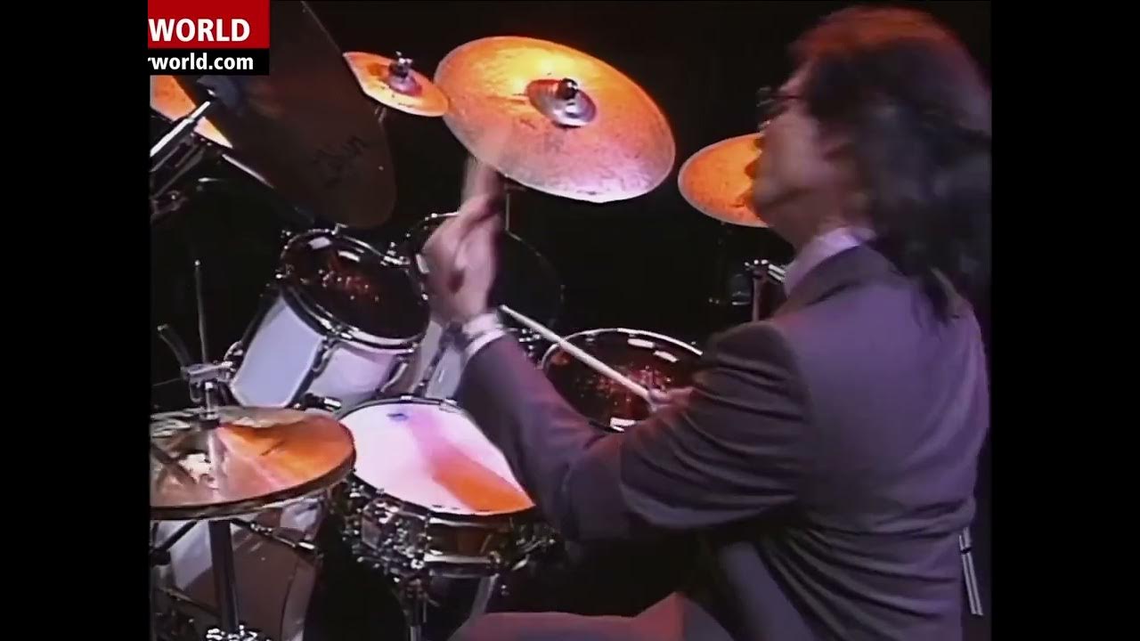 Steve Gadd • Vinnie Colaiuta • Dave Weckl - 1989 Buddy Rich Memorial - YouTube