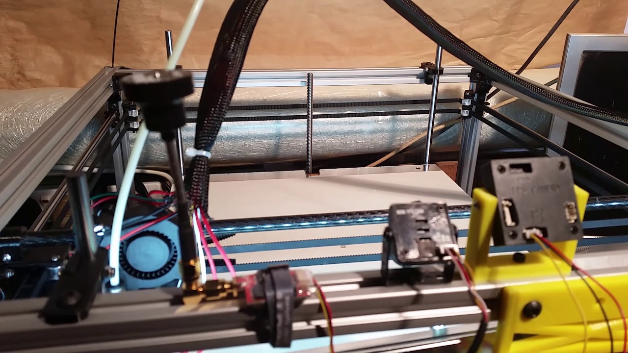 Hypercube 3d printer cast aluminium build surface. - YouTube