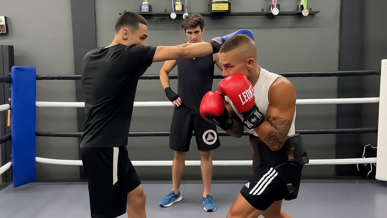 Como Melhorar Sua Esquiva no Boxe: Faça Seus Adversários Errarem Sempre ...
