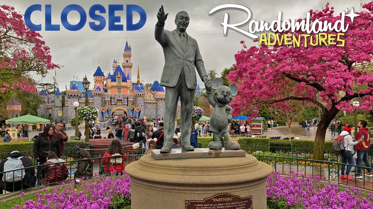 Disneyland's CLOSING - inside the last day before Coronavirus ...