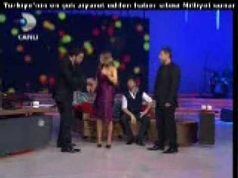 Carmen Electra Beyaz Showda