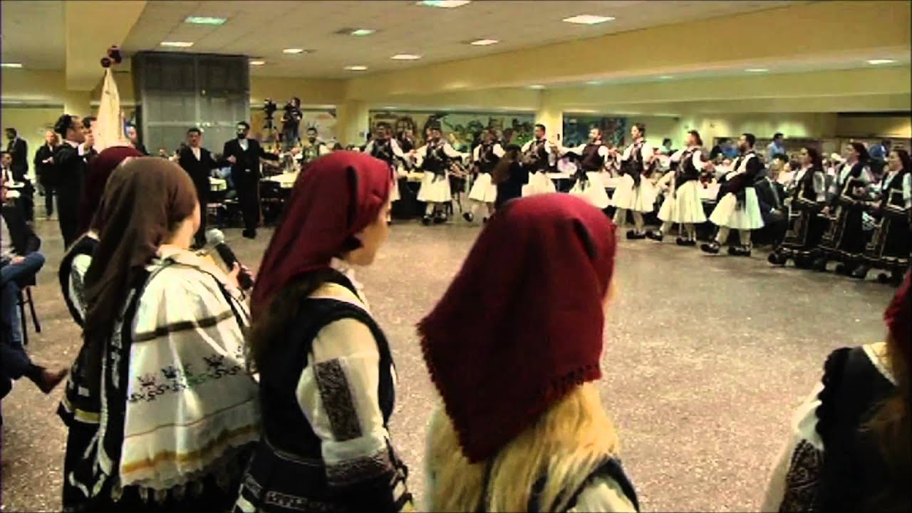 Εδώ ειν' αλώνι για χορό - YouTube