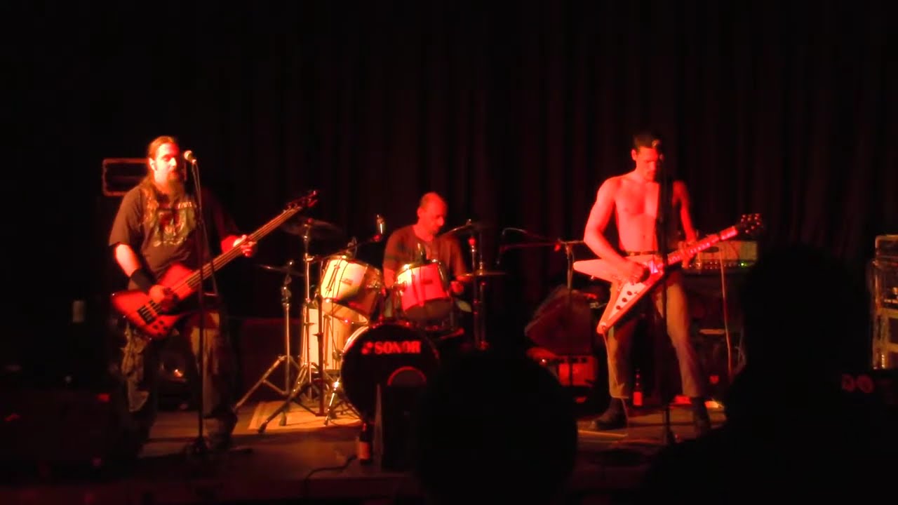 Crazy Pierrot - Candidat (19.09.2015 Strasbourg @ Molodoï) [HD] - YouTube