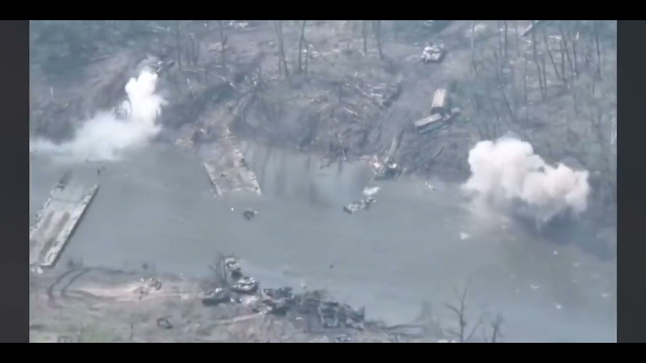 Russian river crossing at Bilohorivka on 9th of May 2022 - YouTube
