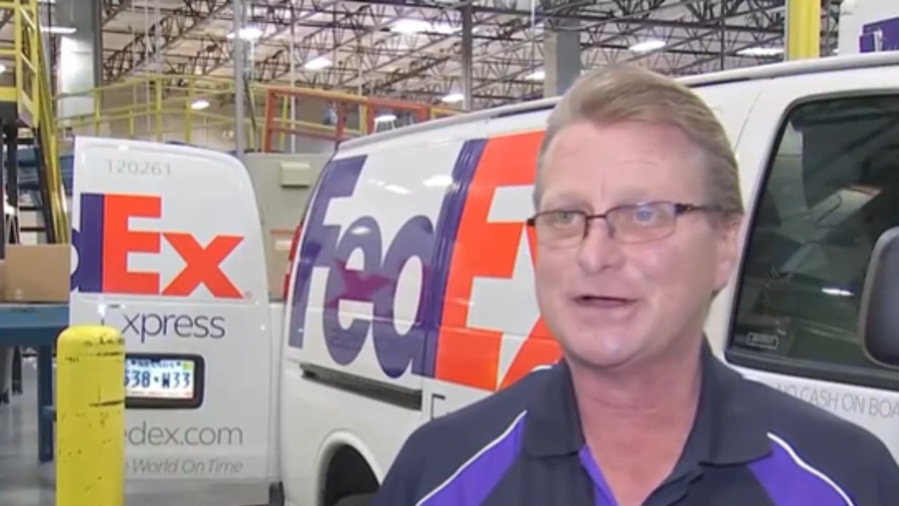 Las Vegas FedEx worker delivering Super Bowl game ball - YouTube