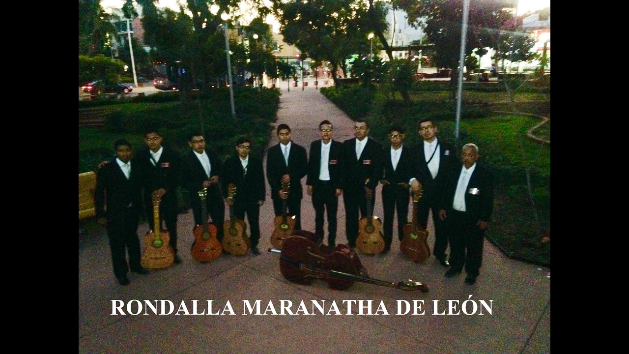 Rondalla Cristiana Maranatha De León En Vivo En Celaya Gto Es Mi Rey Youtube