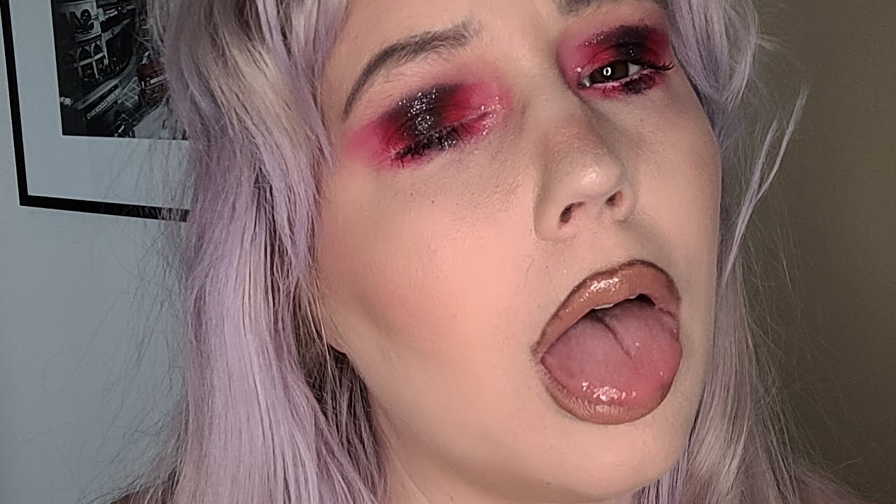 Reverse halo eye tutorial - YouTube