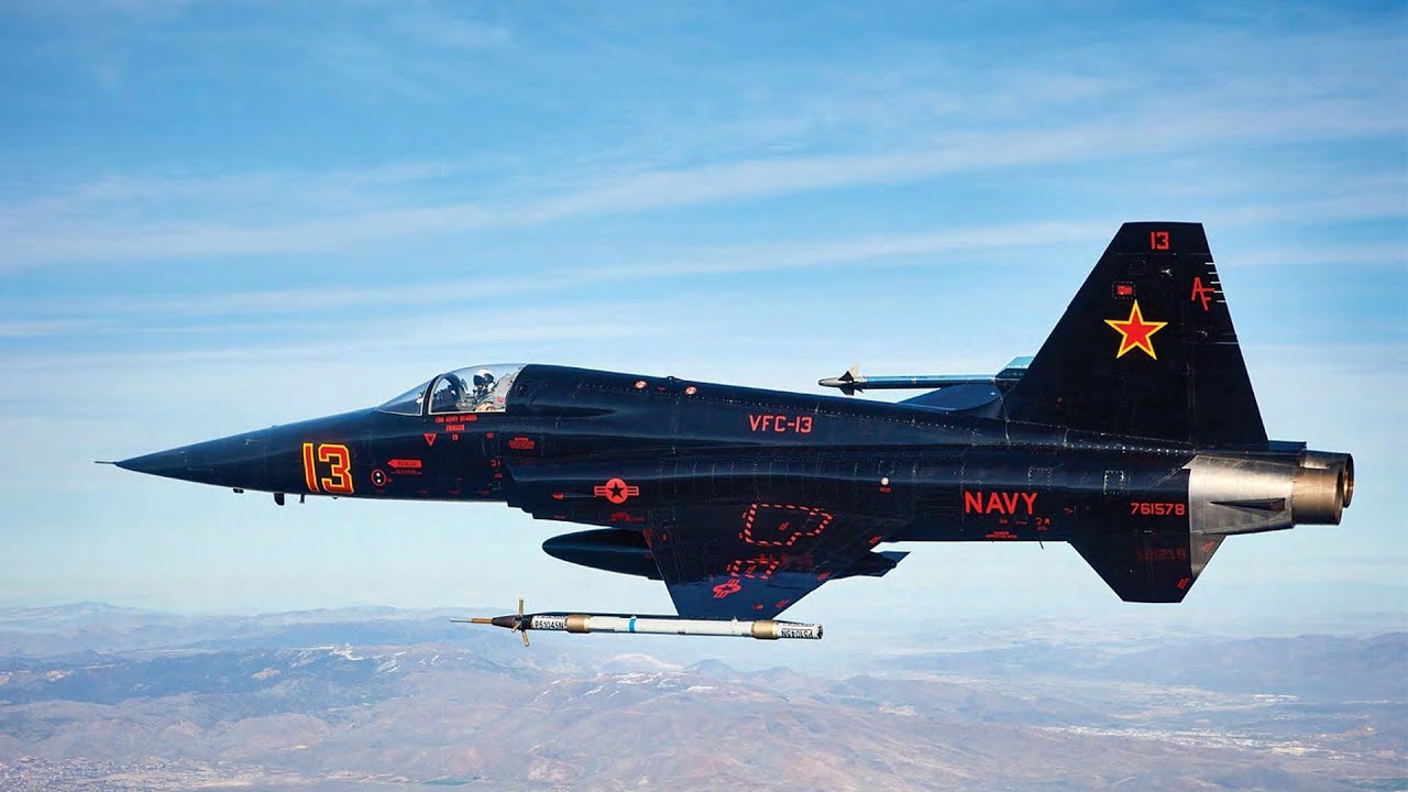 F-5C Wins in 1v5 Battle | War Thunder - YouTube