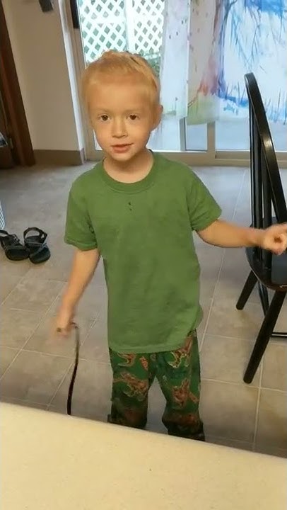 Put on your boots song - YouTube