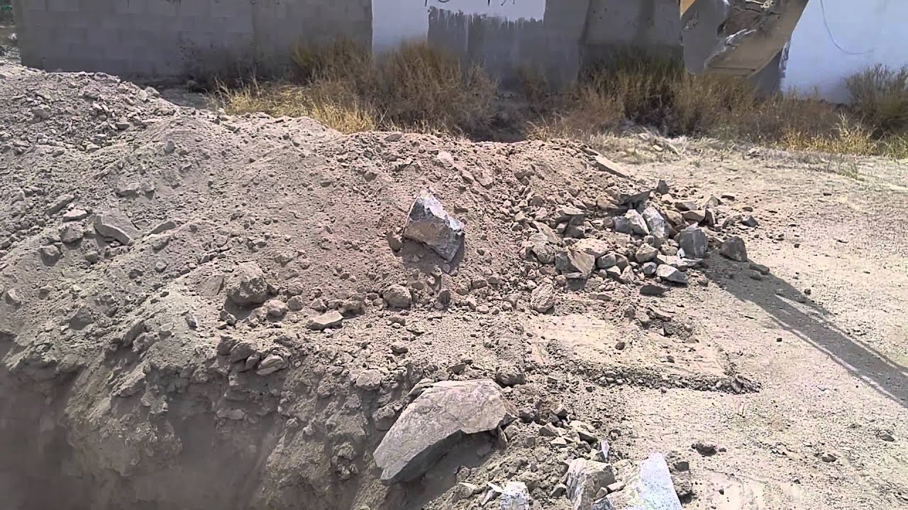 Excavacion en roca Cucharon Multi-Ripper - YouTube