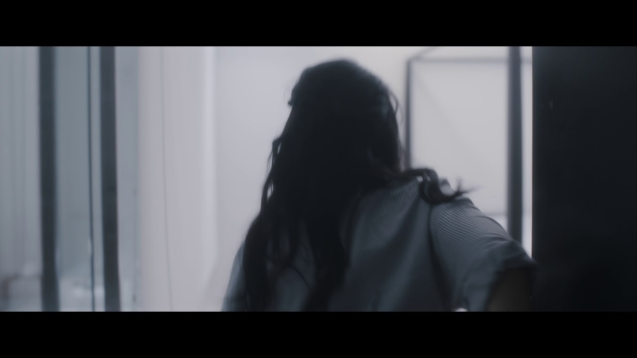 Estelle Fly - Blue Teaser #1 - YouTube