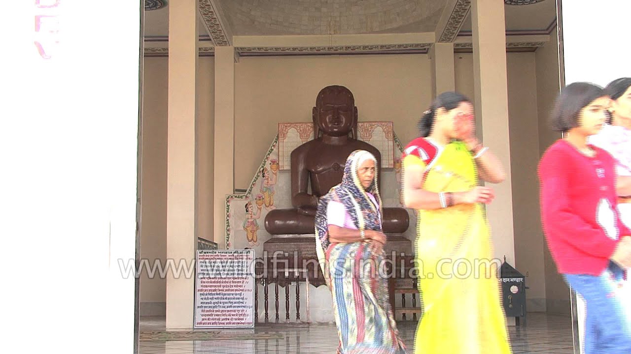 Statue of Lord Rishabhdev at Shri Digamber Jain Teerth Kshetra, Rajgir ...