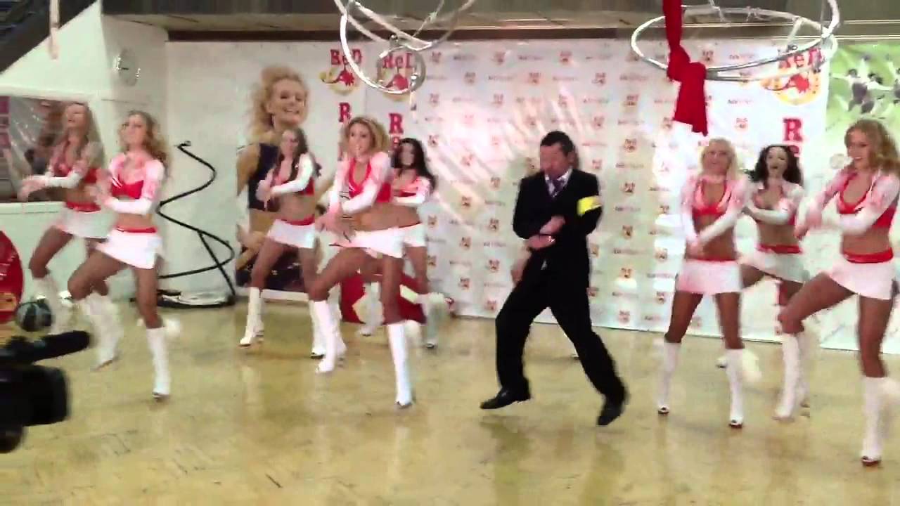 Gam gam style by ReD Foxes-Ukraine for Japan TV - YouTube