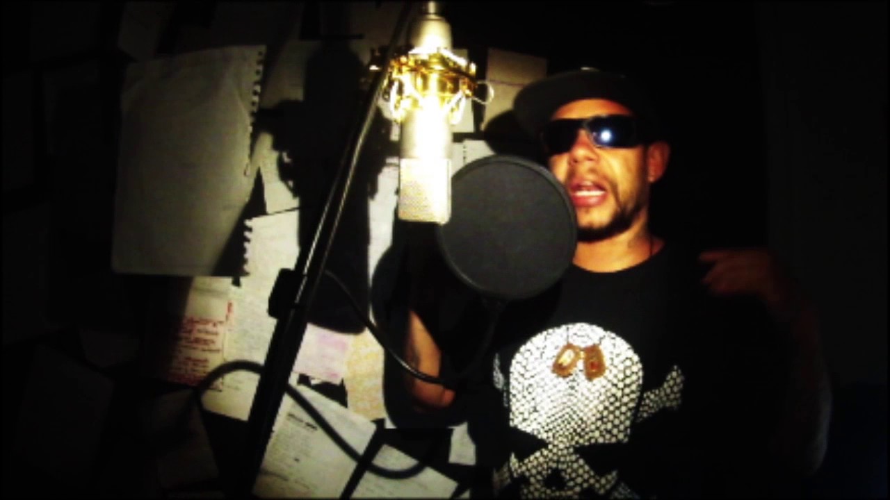 suba el volumen el tito video official - YouTube