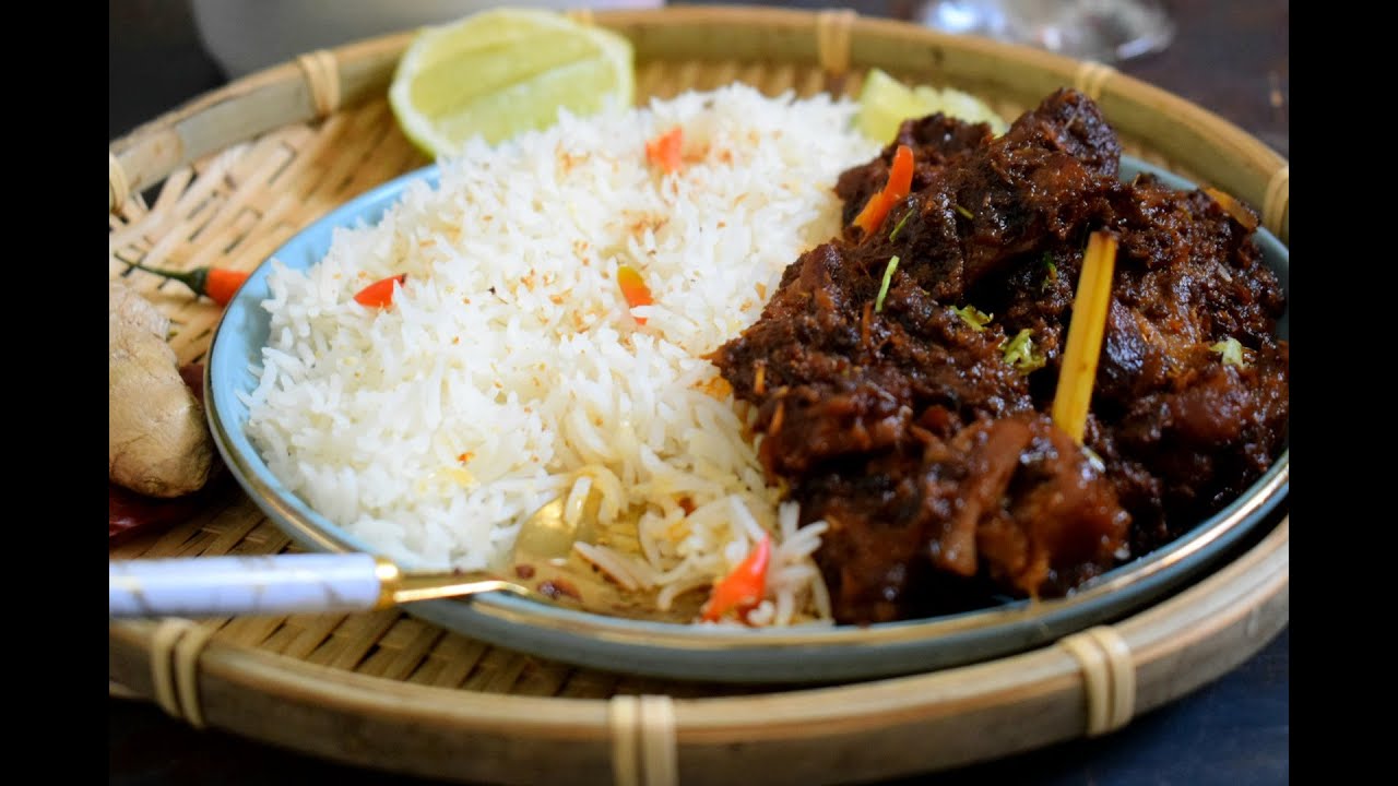 Beef Rendang-Spicy, rich &creamy Malaysian beef recipe made with spices ...