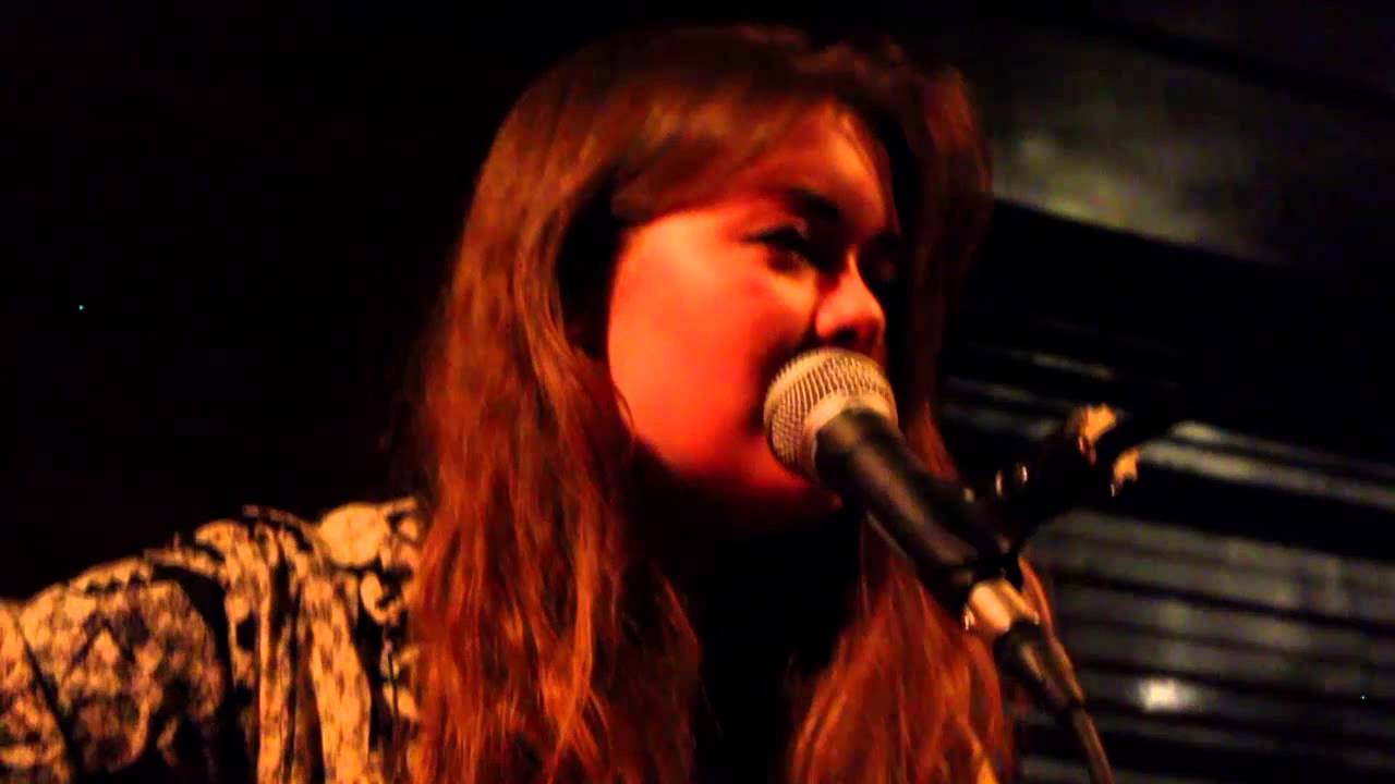 Martha Howlett "Throne" LMS @Birdcage 02.2014 - YouTube