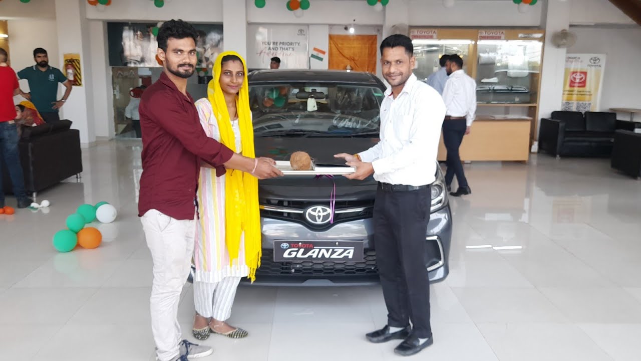 Toyota Glanza Emt ( Base model) 😍😍Grey colour milage .23.😳😳.DHANI SINGH ...