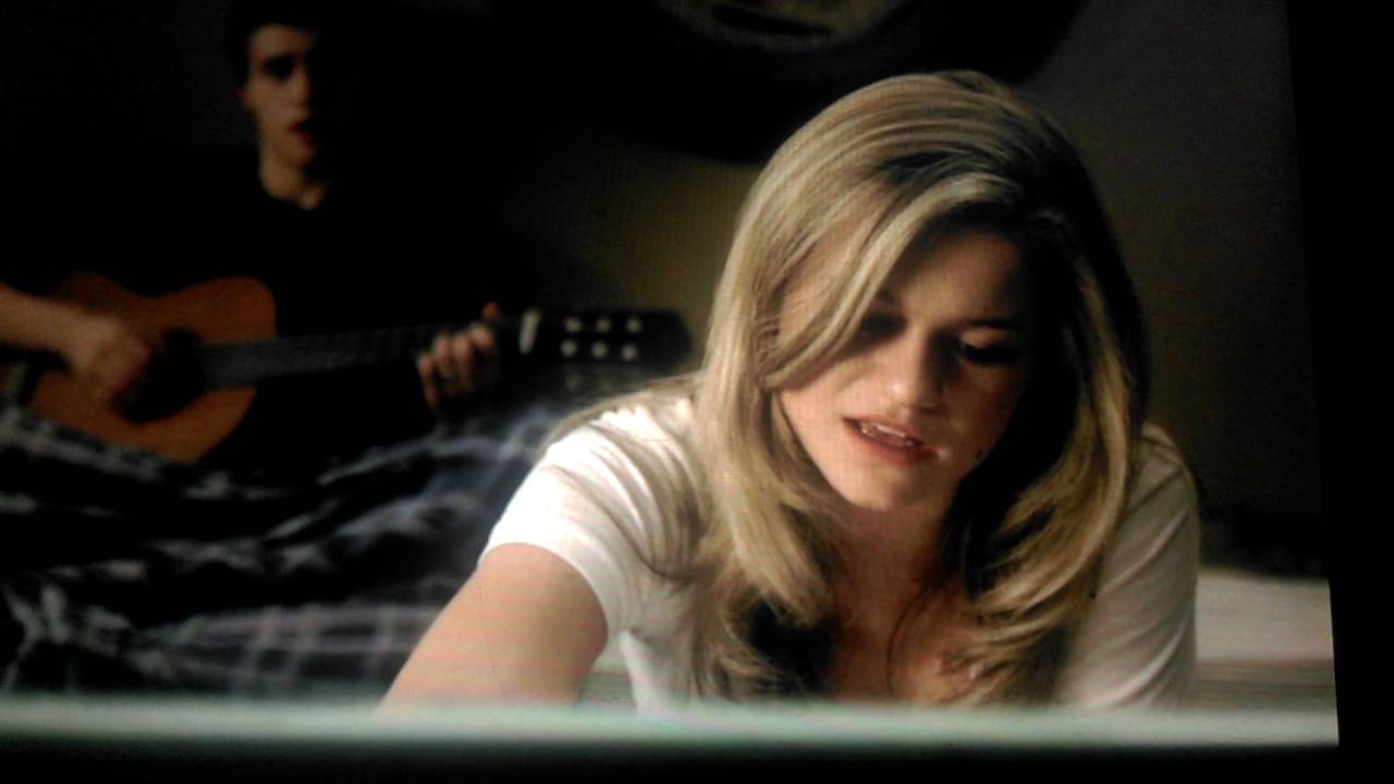 Danny's Song (Burt and Virginia) Raising Hope - YouTube