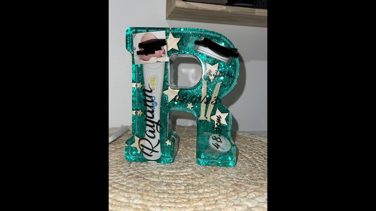 Lettre R en résine époxy - YouTube