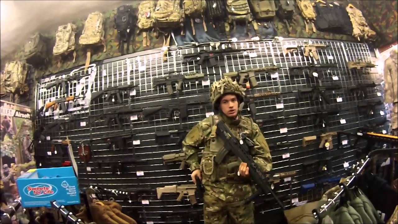 #1 British Army Loadout Video - YouTube
