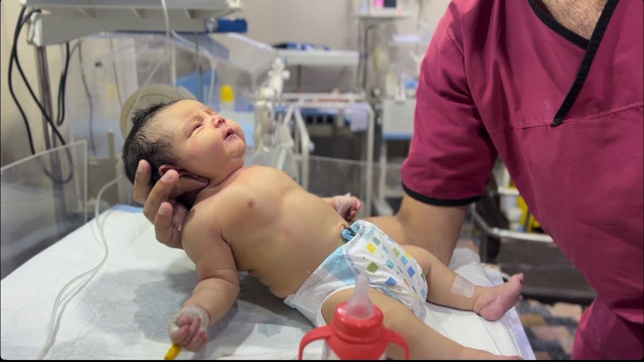 Adorable Baby in Our NICU 💖 Taking Feeding & Preferred Nutrition | NICU ...