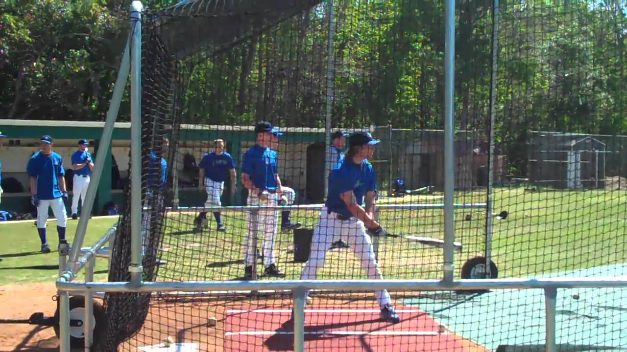 DCTC BASEBALL Zach Clark bp - YouTube