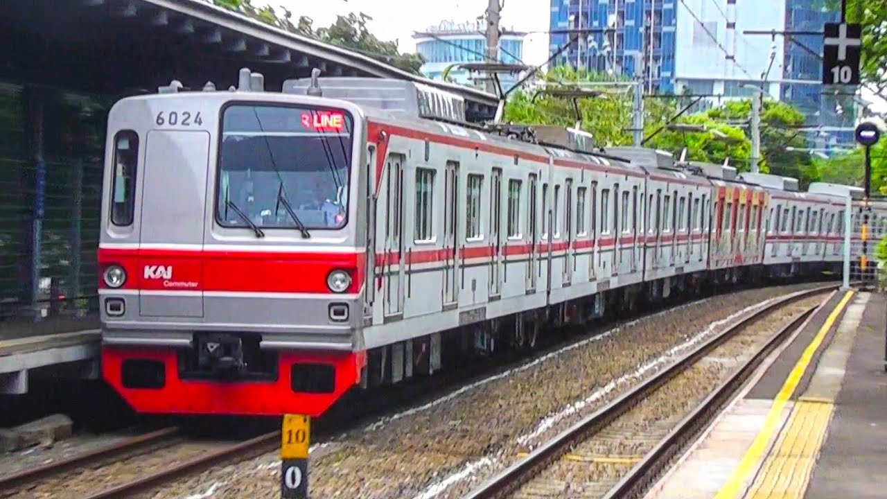 KOMPILASI KRL COMMUTER LINE TERBARU DI STASIUN PAL MERAH : TM 6000, JR ...